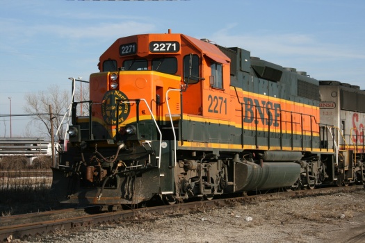 Solve The BNSF 2271 jigsaw puzzle online with 96 pieces