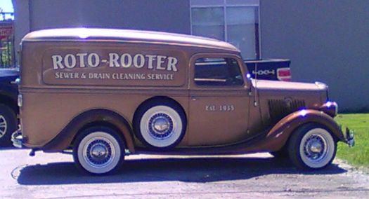 Solve Roto-Rooter jigsaw puzzle online with 91 pieces