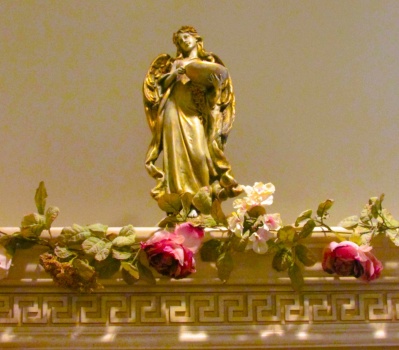 Solve Angel Standing Guard... jigsaw puzzle online with 9 pieces