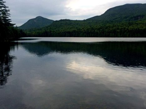 Solve Baxter State Park, Maine jigsaw puzzle online with 12 pieces