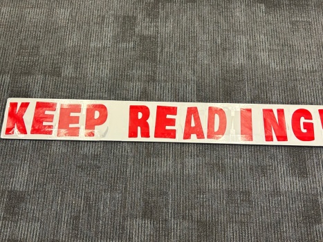 Solve keep reading jigsaw puzzle online with 20 pieces