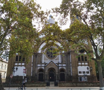 Solve Novosadská synagoga - Novi Sad synagogue, Serbia jigsaw puzzle ...