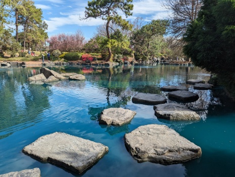 Solve rocks jigsaw puzzle online with 336 pieces