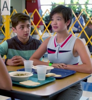 Solve Andi Mack jigsaw puzzle online with 100 pieces