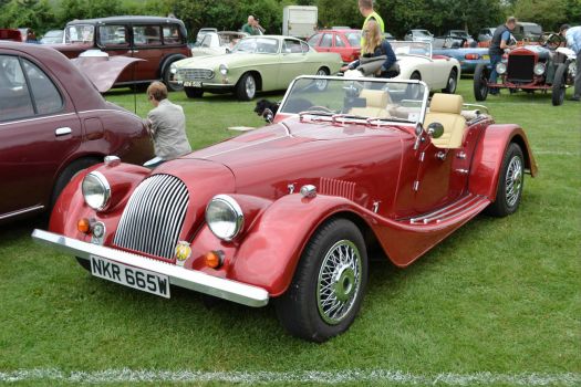 Solve 1981 GCS Hawke jigsaw puzzle online with 117 pieces