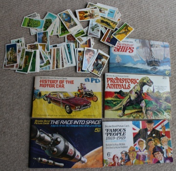 Solve PG Tips cards jigsaw puzzle online with 506 pieces