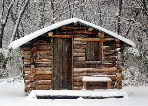 Solve Log Cabin jigsaw puzzle online with 70 pieces