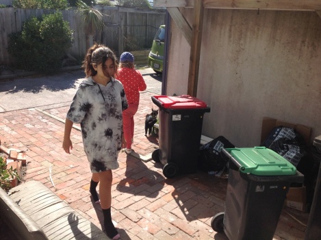 Solve 12345678910 jigsaw puzzle online with 35 pieces