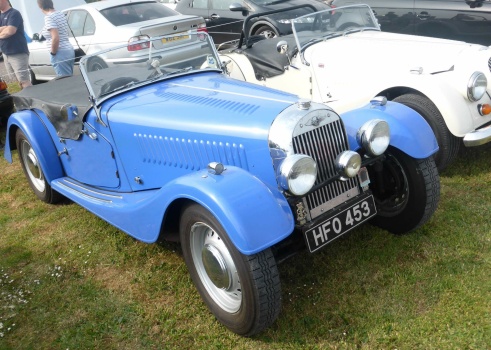 Solve Morgan "Plus 4" - 1953 jigsaw puzzle online with 234 pieces