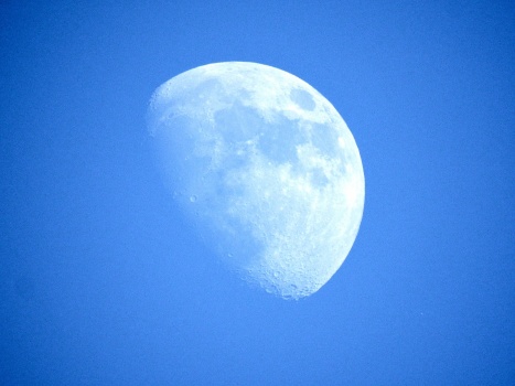 Solve Moon 16th June 2024 jigsaw puzzle online with 99 pieces