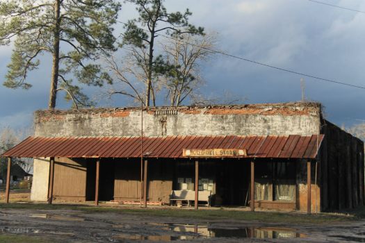 Solve The Old Cogdell, Georgia Store jigsaw puzzle online with 54 pieces