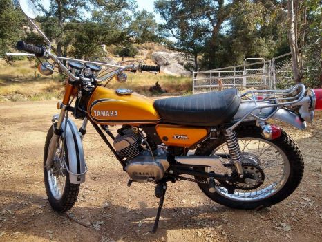 Solve 1973 Yamaha CT3 175 Enduro jigsaw puzzle online with 130 pieces