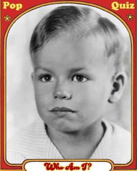 Solve Do you know who this is? jigsaw puzzle online with 12 pieces