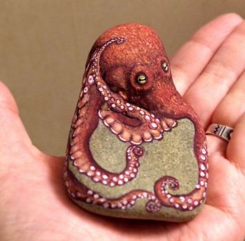 Solve Octopus - stone painting jigsaw puzzle online with 36 pieces