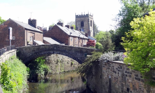 Solve Croston Village (1) jigsaw puzzle online with 60 pieces