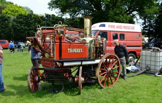 Solve 1908 Shand Mason Steam Fire Engine jigsaw puzzle online with 104 ...