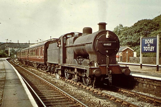 Solve LMS Class 4F 0-6-0 44482 at Dore and Totley. jigsaw puzzle online ...