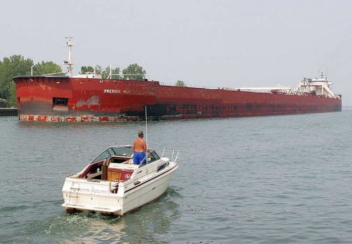 Solve Presque Isle, 1004'X104'7inch Great Lakes Tug-Barge jigsaw puzzle ...