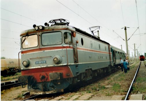 Solve stroj 41 0872-6 CFR,stanice Videle,Rumunsko jigsaw puzzle online ...