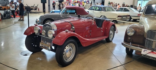 Solve 50's Morgan jigsaw puzzle online with 198 pieces