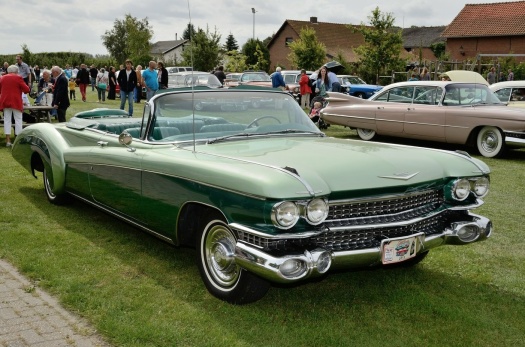 Solve Cadillac "75" custom convertible - 1959 jigsaw puzzle online with ...