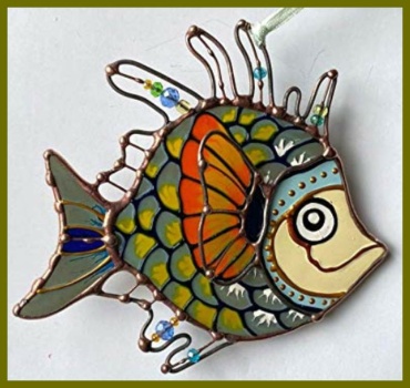 Solve Goofy looking fish! jigsaw puzzle online with 9 pieces