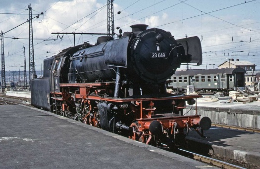 Solve DB class 23 2-6-2 at Kassel Germany jigsaw puzzle online with 70 ...