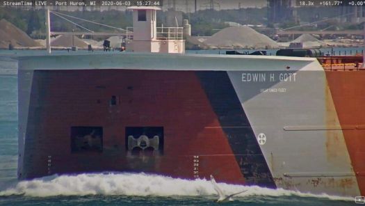 Solve Edwin Gott Freighter jigsaw puzzle online with 209 pieces