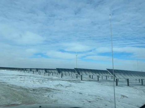 Solve Awasis solar panels jigsaw puzzle online with 12 pieces