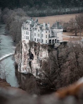 Puzzle | 12 pièces | Château de Walzin, Belgium | Jigidi