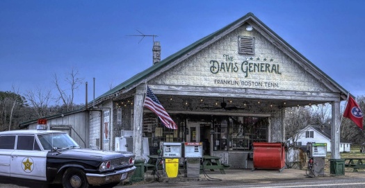 Solve Davis general store jigsaw puzzle online with 128 pieces
