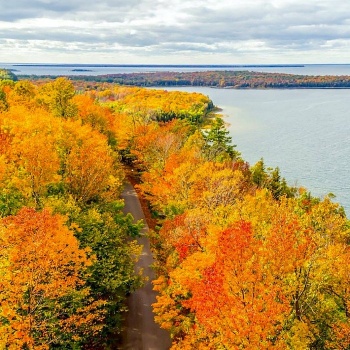 Solve Door County, Wi jigsaw puzzle online with 81 pieces