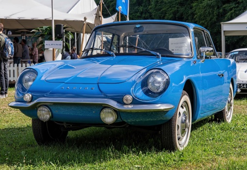 Solve Alpine "A108" 2+2 by Chappe & Gessalin - 1961 jigsaw puzzle online with 216 pieces