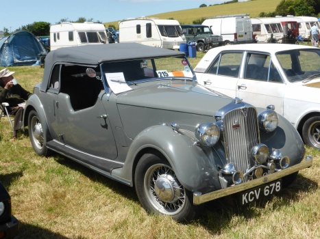 Solve Rover "12" (P2) Sport Tourer - 1947 jigsaw puzzle online with 221 ...
