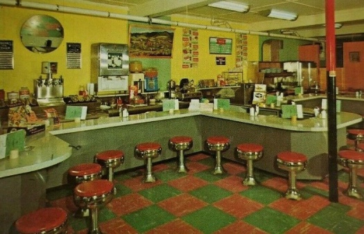 Solve Diner jigsaw puzzle online with 345 pieces