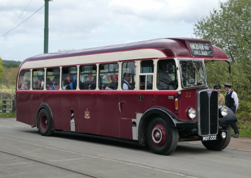 Solve 1953 AEC Regal III/Roe jigsaw puzzle online with 108 pieces