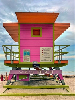Solve Welcome to the 305. Miami Beach, Fla. jigsaw puzzle online with ...
