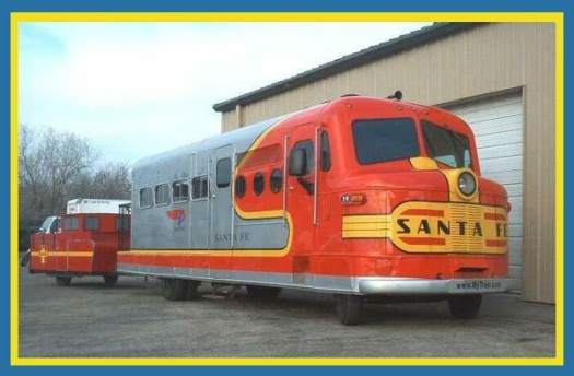 Solve Santa Fe Super Chief - School Bus Conversion jigsaw puzzle online ...