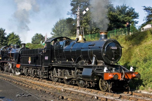 Solve GWR 43xx Class 2-6-0 5322 and SR U Class 2-6-0 31806 at Ropley ...