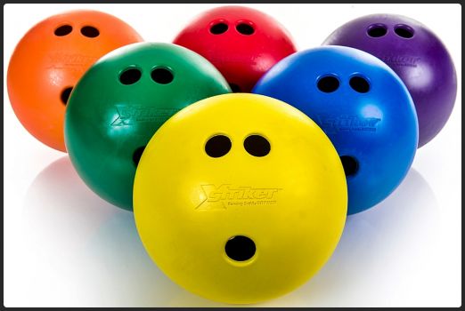Solve The Colours of Bowling Balls jigsaw puzzle online with 294 pieces