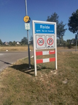 Solve Rolde Drenthe Netherlands jigsaw puzzle online with 12 pieces