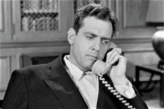 Solve Perry Mason on the phone jigsaw puzzle online with 176 pieces