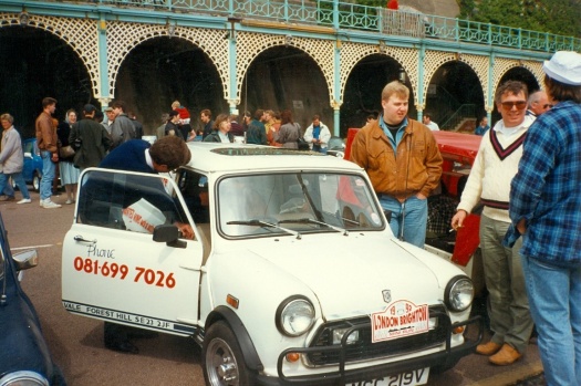 Solve London to Brighton Mini Run, 1992 jigsaw puzzle online with 176 ...
