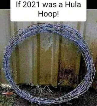 Solve If 2021 was a Hula Hoop jigsaw puzzle online with 90 pieces