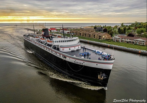 Solve SS Badger on it's 70th Birthday, departing Ludington, MI jigsaw ...