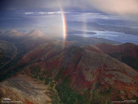 Solve Rainbow National Geographic jigsaw puzzle online with 48 pieces