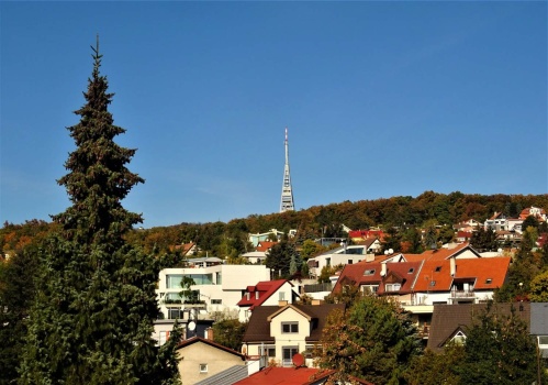 Solve Televizna veza Kamzik - Bratislava jigsaw puzzle online with 48 ...