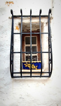 Solve Old Village Core, Għargħur, Malta jigsaw puzzle online with 66 pieces