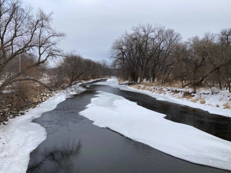 Solve River Puzzle jigsaw puzzle online with 300 pieces