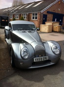 Solve Morgan jigsaw puzzle online with 70 pieces